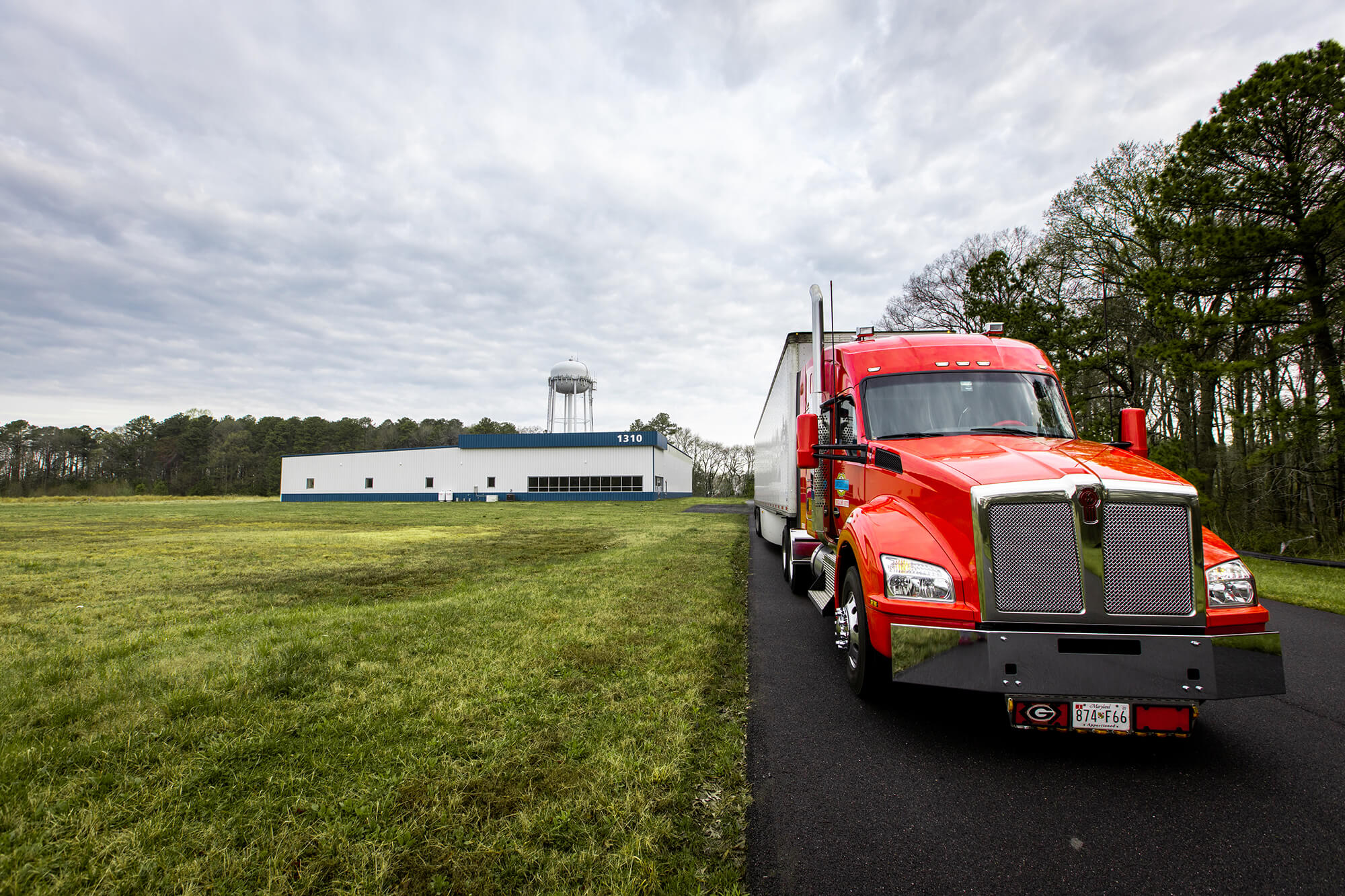 Commercial Carpet Logistics - Affordable. Reliable. Easy.